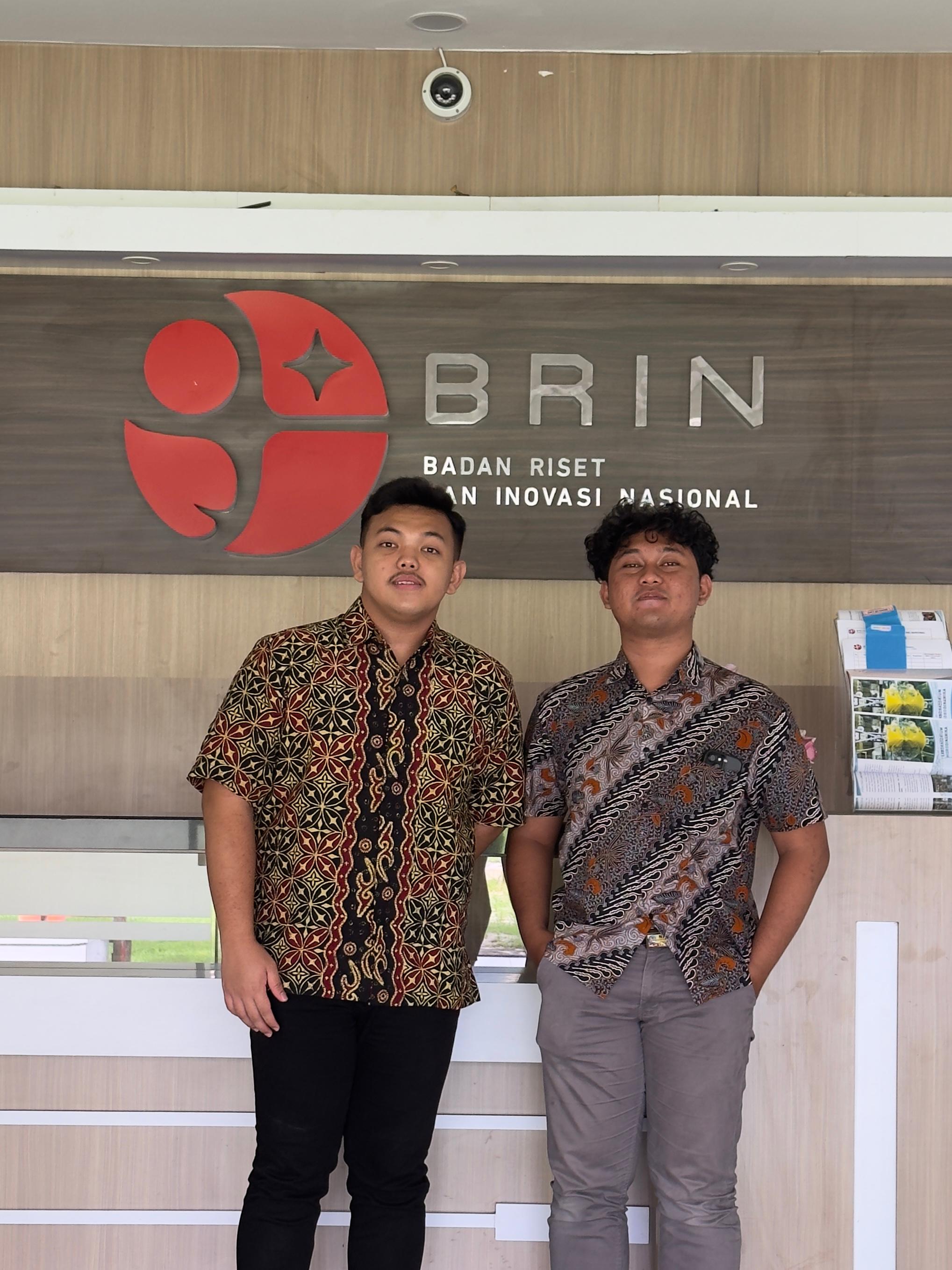 2 Mahasiswa Ilmu Komunikasi UNESA Berkesempatan Jadi Biro Komunikasi ...