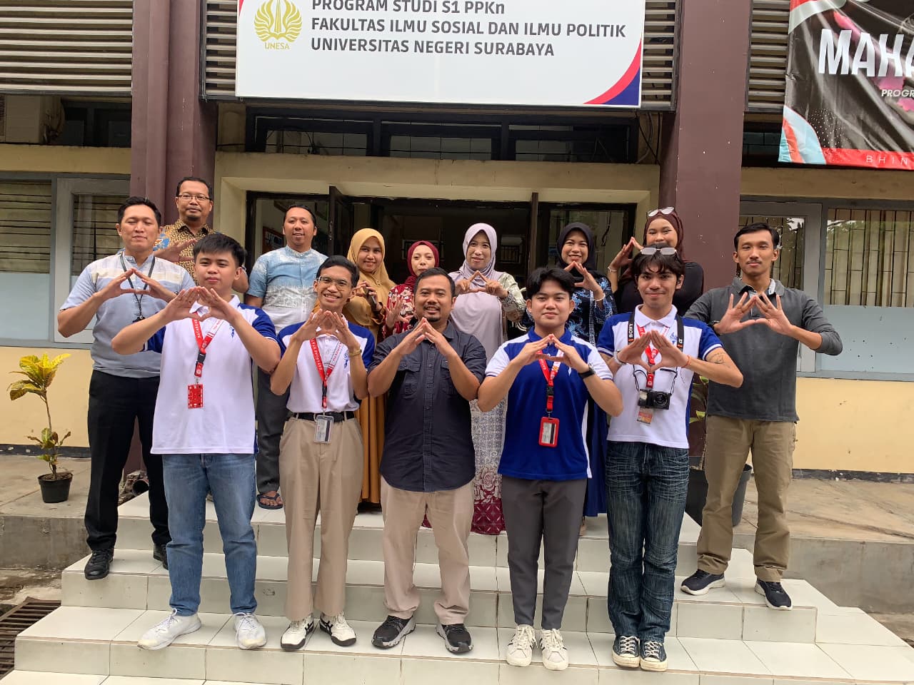 Kolaborasi Internasional: Mahasiswa Batangas State University Kunjungi Prodi Pendidikan IPS UNESA