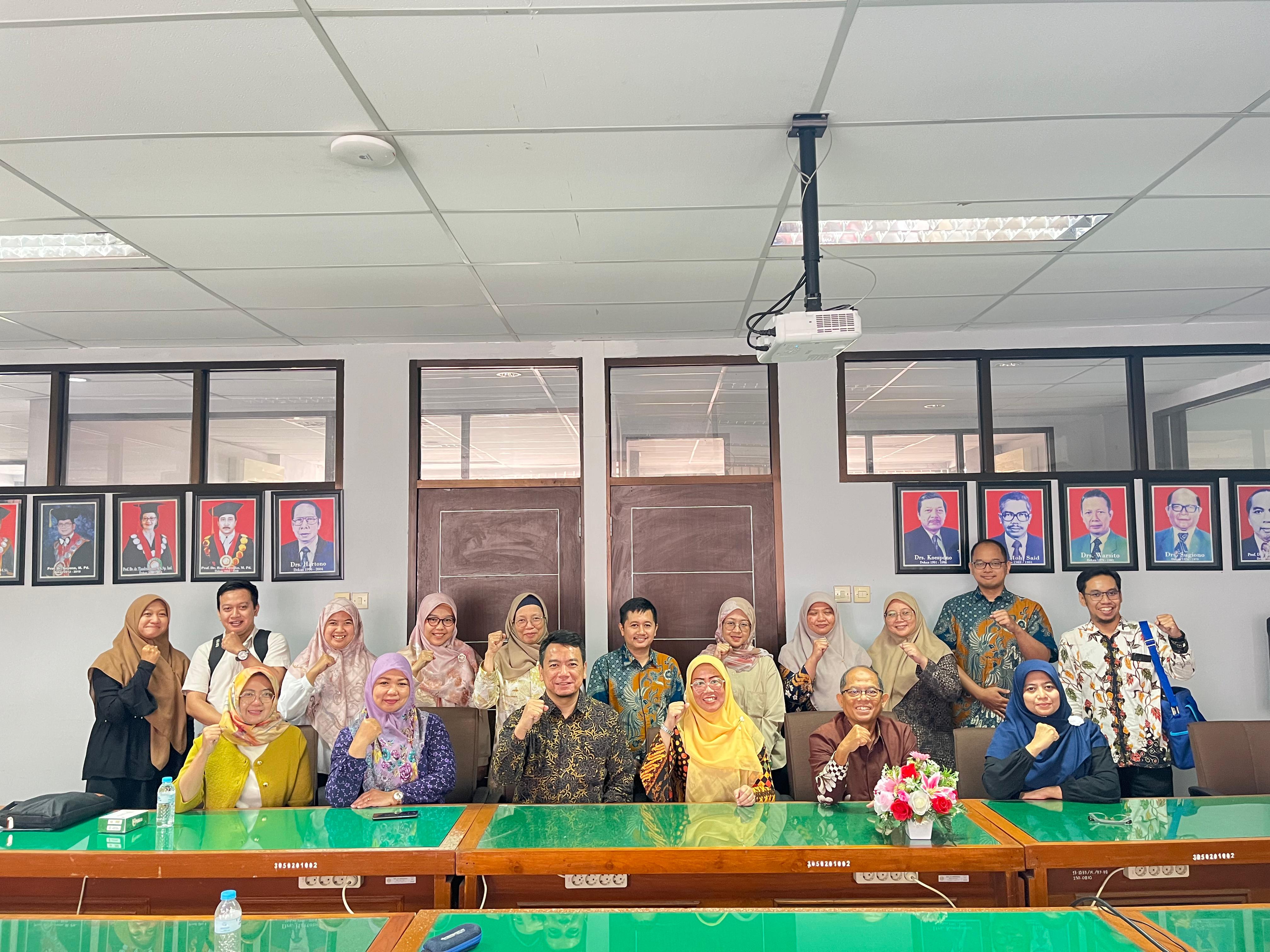 Prodi S1 Sains Data Perkuat Kurikulum Berbasis Kompetensi melalui Kolaborasi dengan KOMDIGI