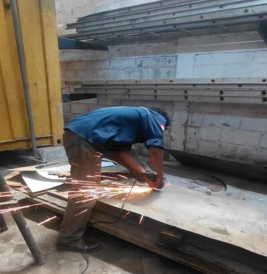 Kegiatan Magang Mahasiswa Teknik Mesin UNESA Terlibat dalam Proses ...