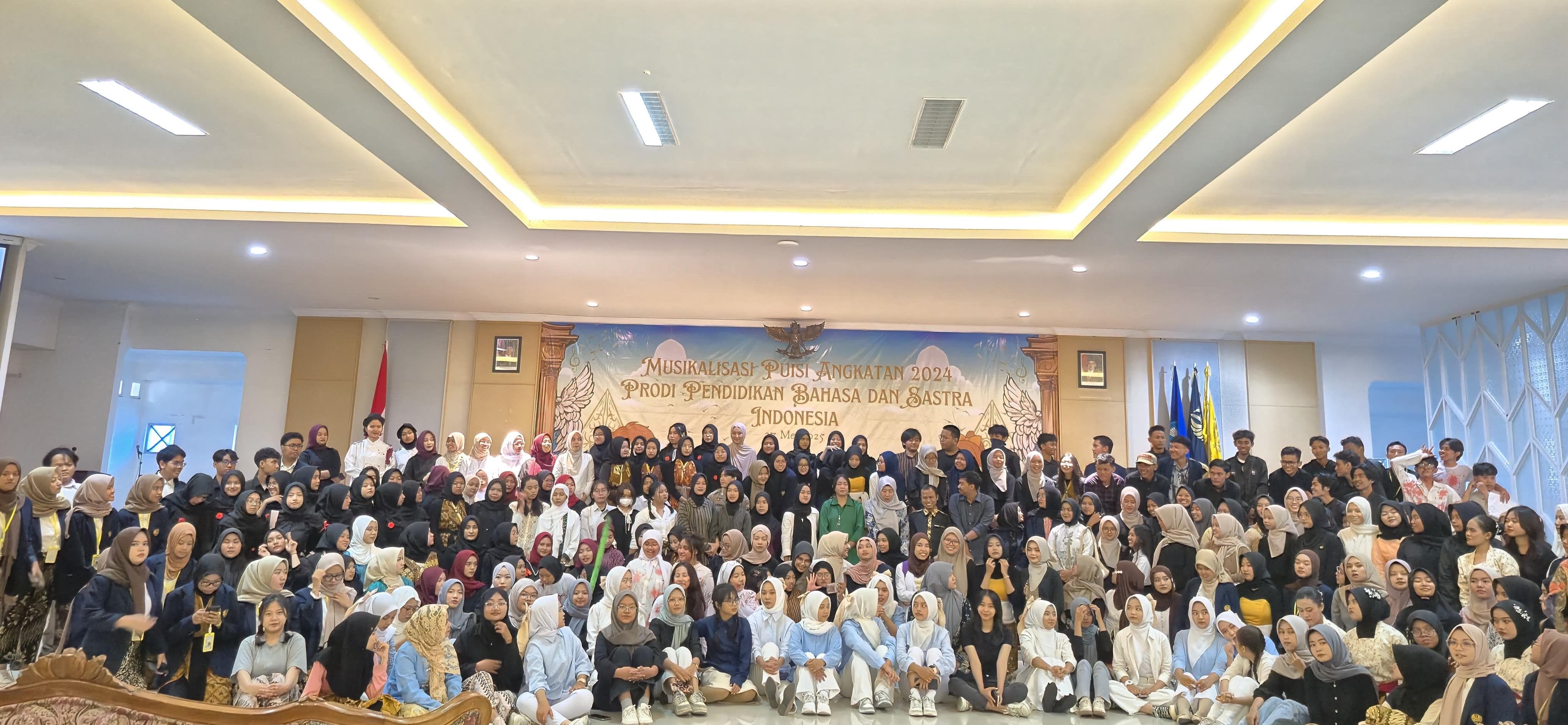 Musikalisasi Puisi Angkatan 2024 Prodi Pendidikan Bahasa dan Sastra Indonesia