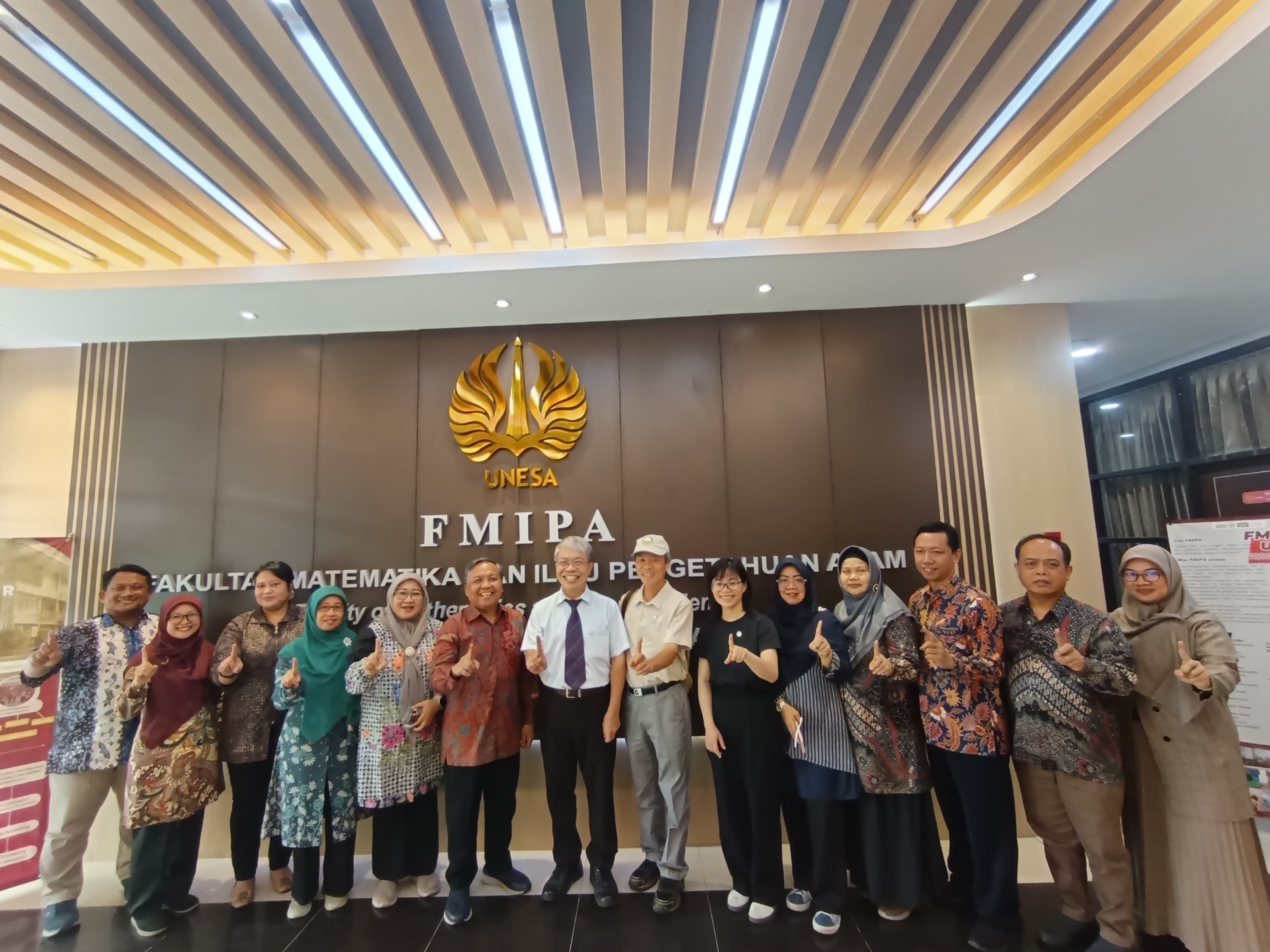 S2 Pendidikan Fisika